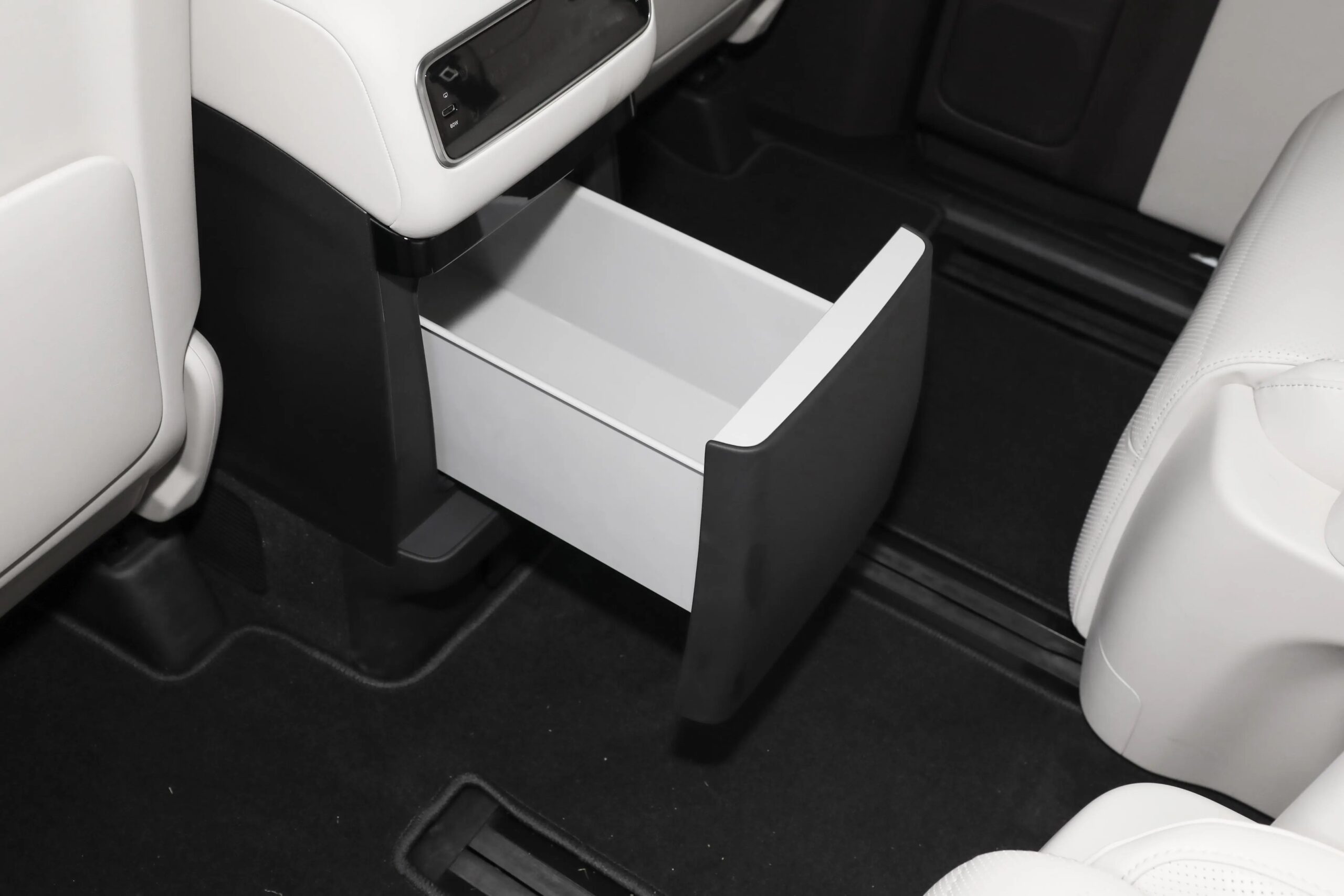 Li Auto Mega Ultra – GreenFastAuto