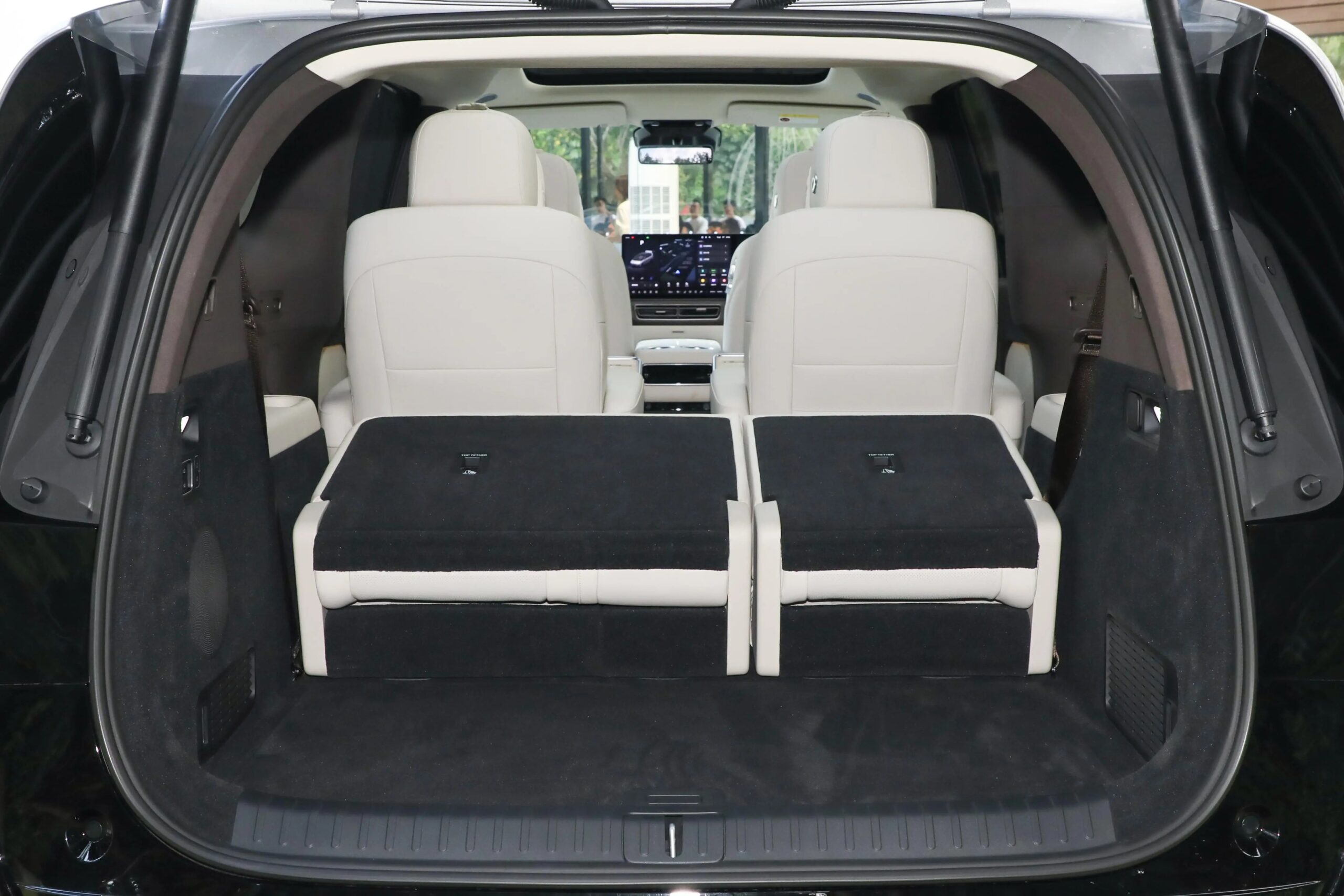 Li Auto Mega Ultra – GreenFastAuto