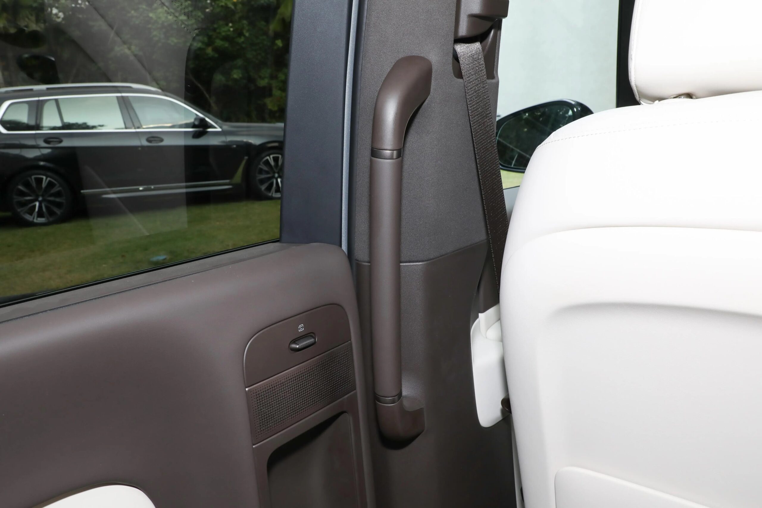 Li Auto Mega Ultra – GreenFastAuto