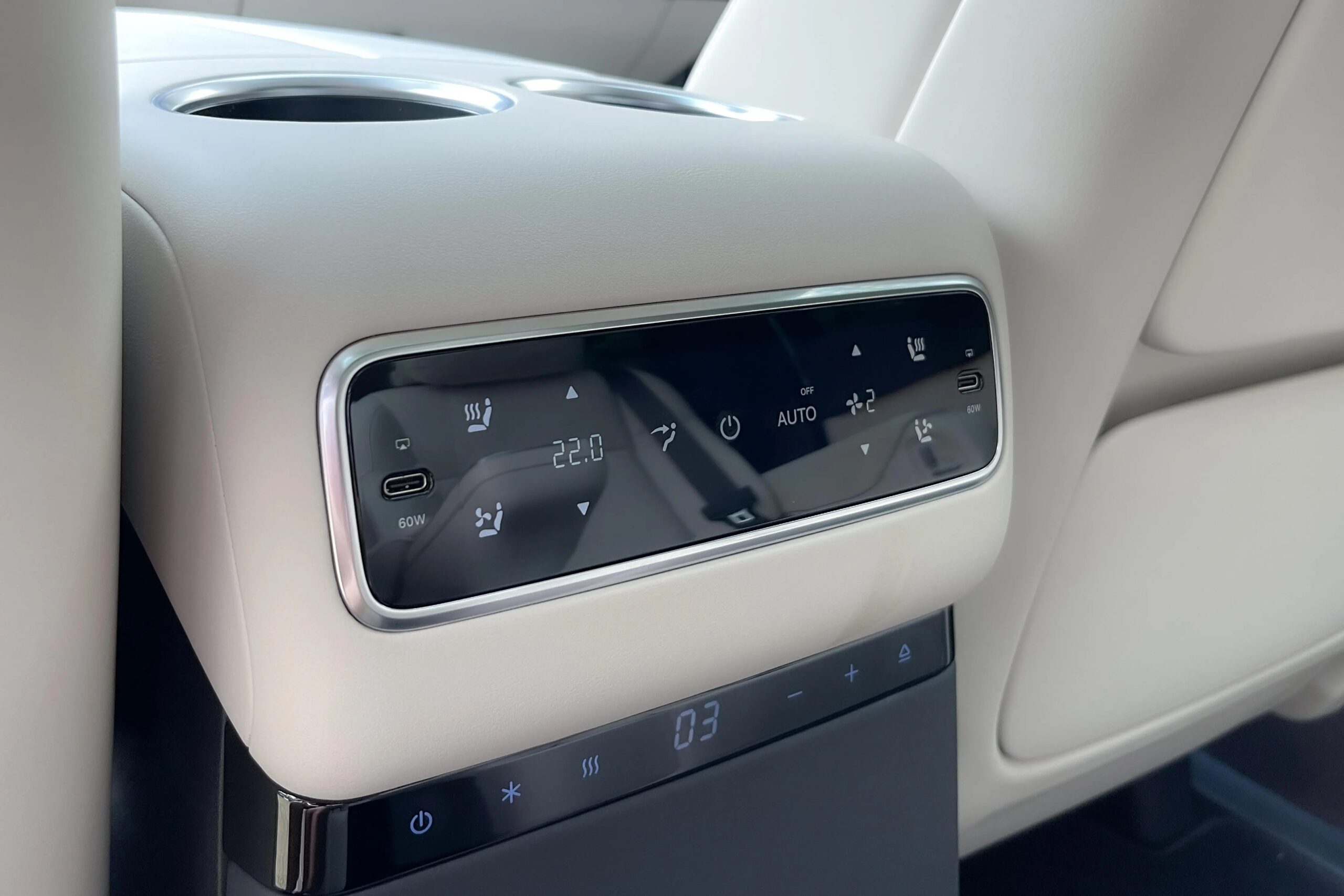 Li Auto Mega Ultra – GreenFastAuto