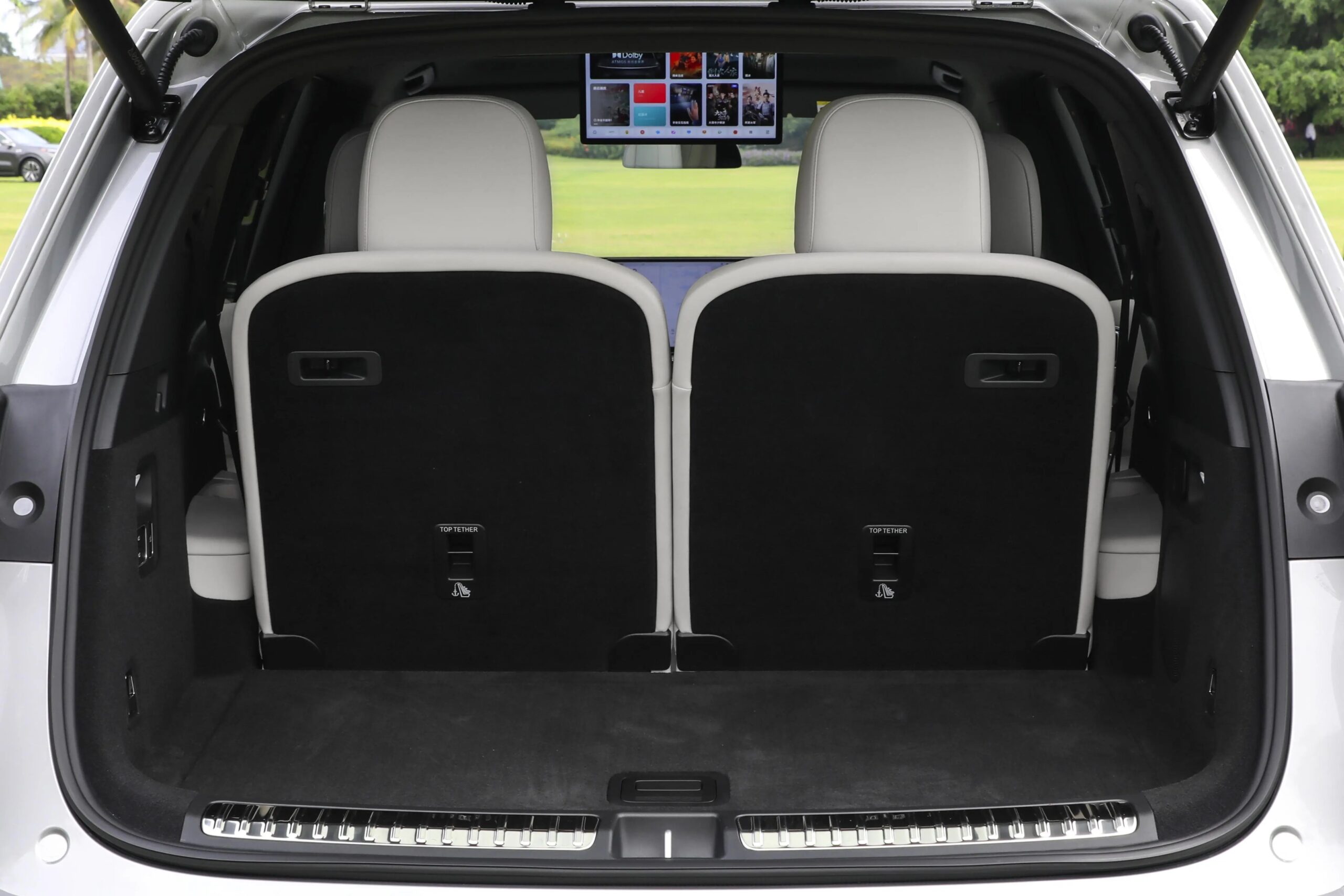 Li Auto L8 Ultra – GreenFastAuto