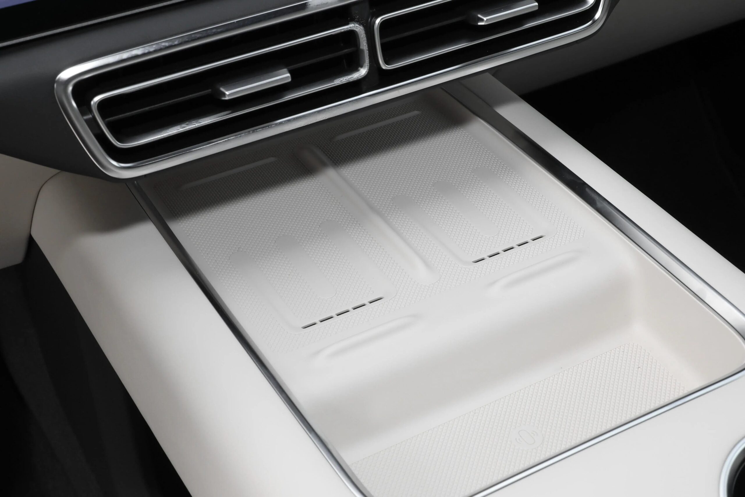 Li Auto L9 Ultra – GreenFastAuto