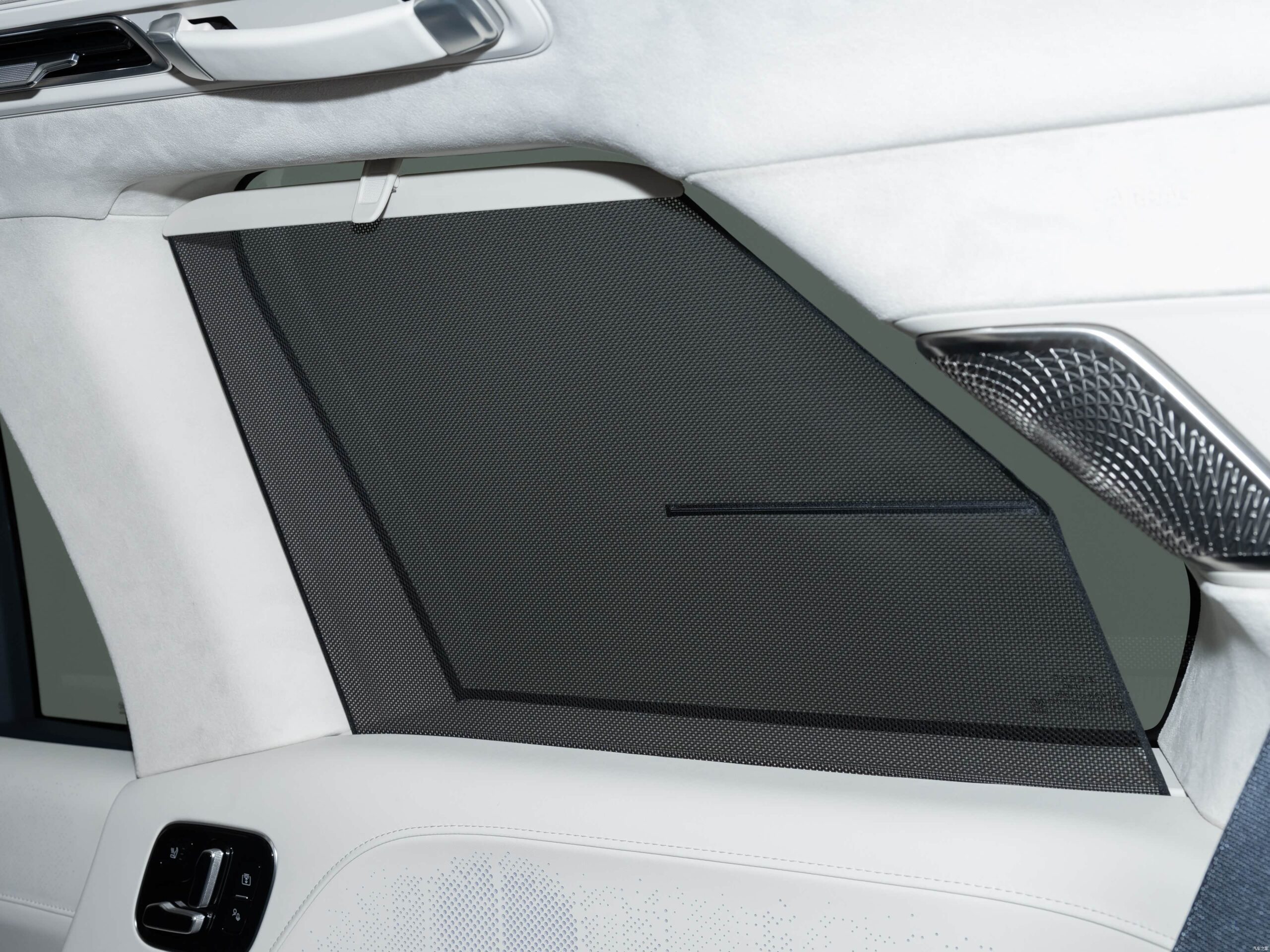 ZEEKR 9X MAX 898Hp – GreenFastAuto