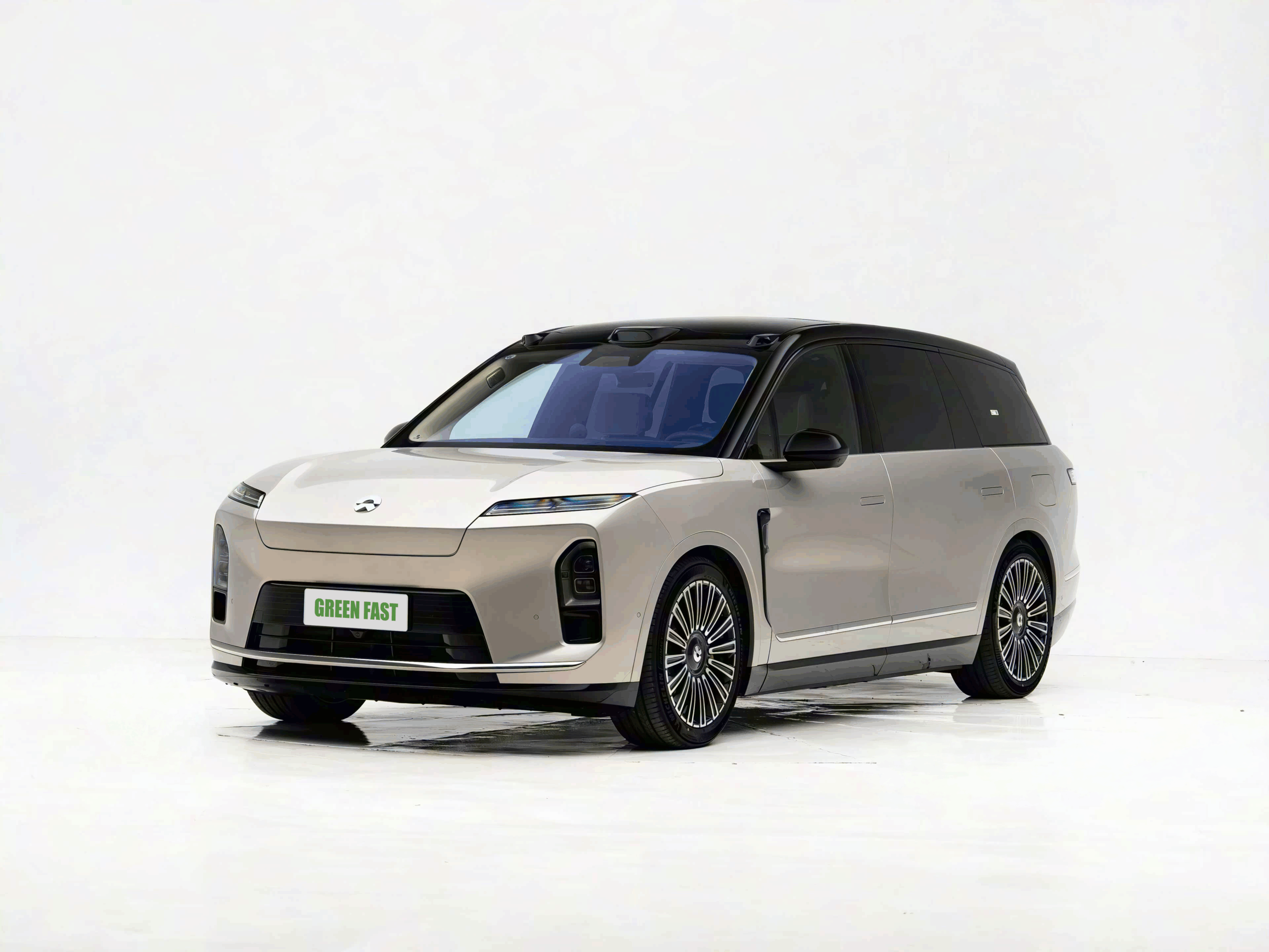 NIO ES8 2026 Six-Seat Executive Luxury 707Hp – GreenFastAuto