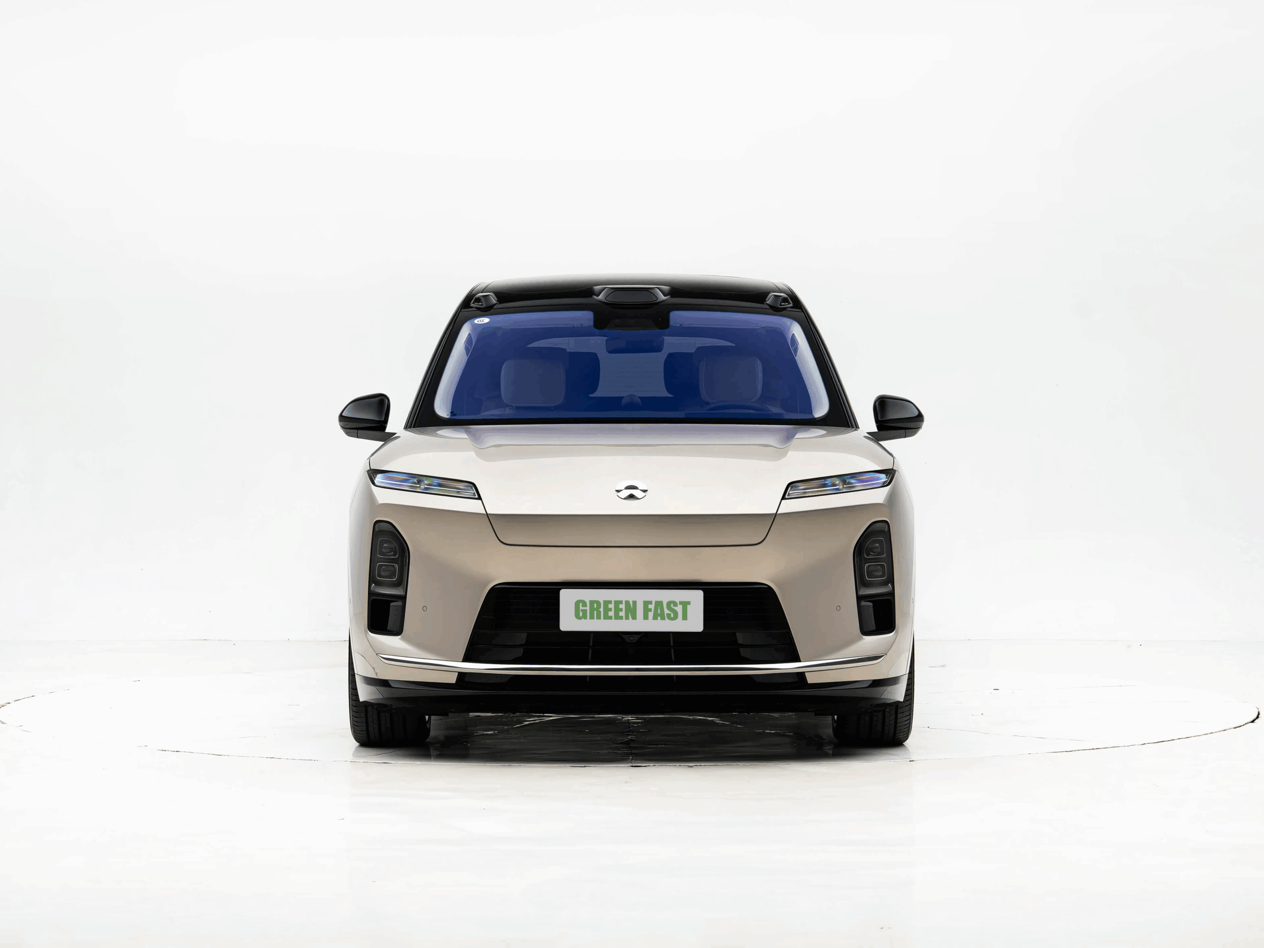 NIO ES8 2026 Six-Seat Executive Luxury 707Hp – GreenFastAuto
